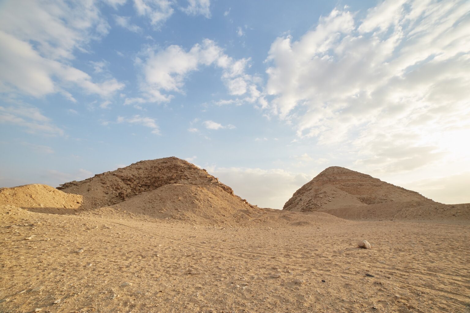 Abusir Pyramids Complex - An Amazing Ancient Burial Ground