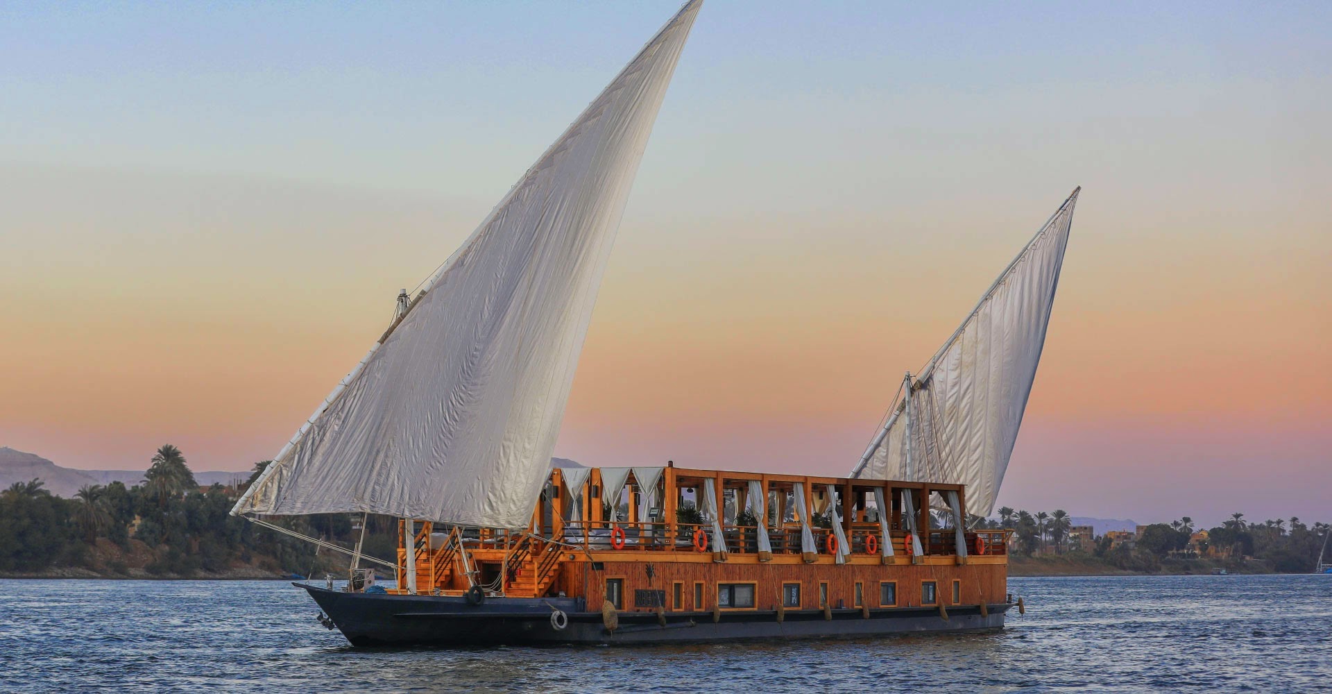 Custom Dahabiya Nile Cruise Tour Planner | Luxury Nile Packages
